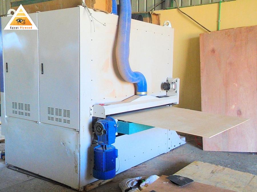 Plywood Cutter Machine